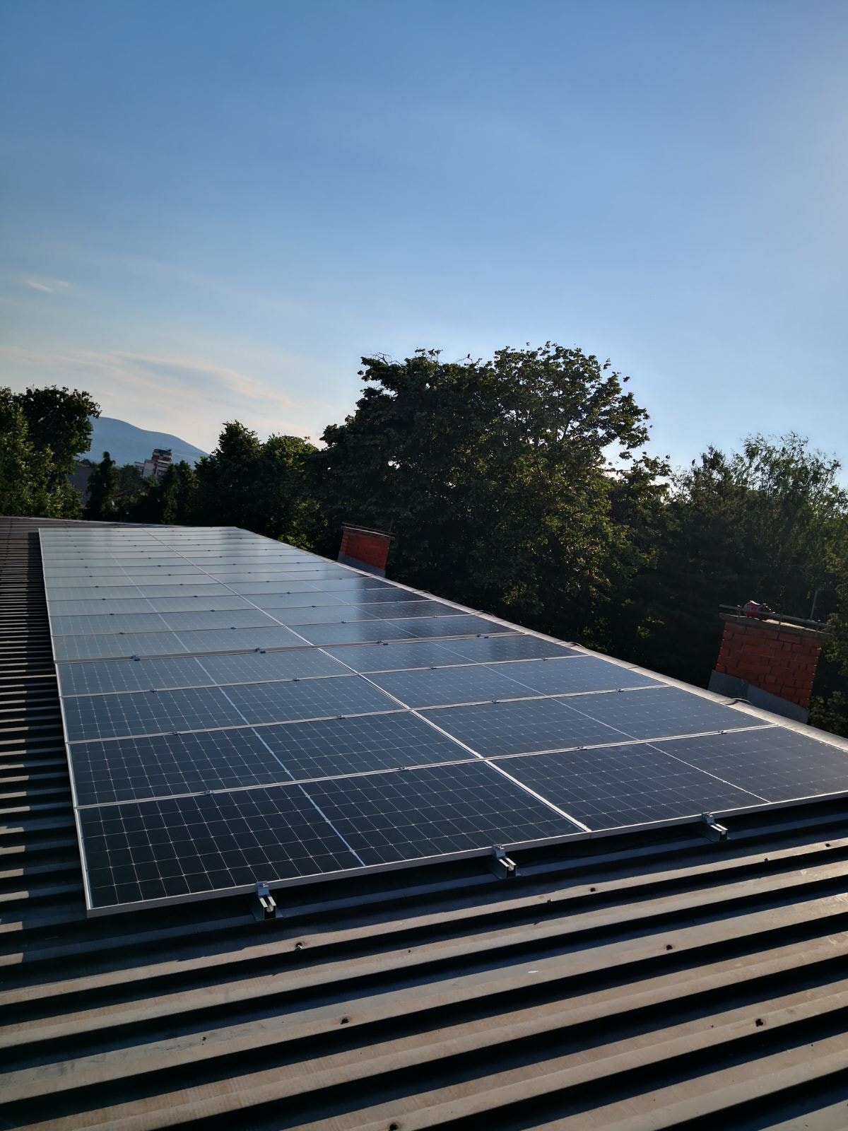 Partnerski program za ugradnju solarnih panela – Solarni paneli Srbija