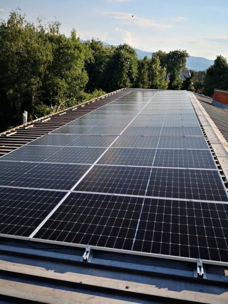 Partnerski program za ugradnju solarnih panela – Solarni paneli Srbija